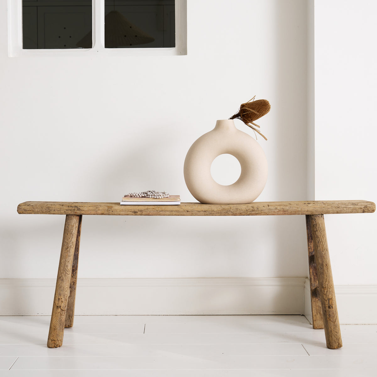 Banc en bois vintage – Le Petit Florilège